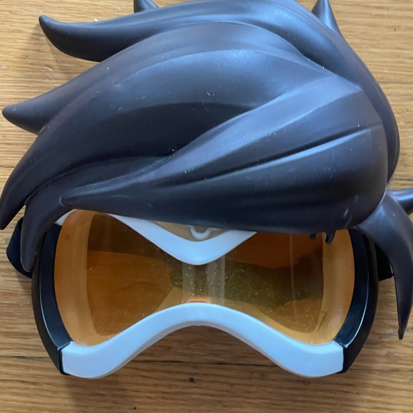Blizzard and Hasbro | Costumes | Overwatch Tracer Hair And Goggles Set ...